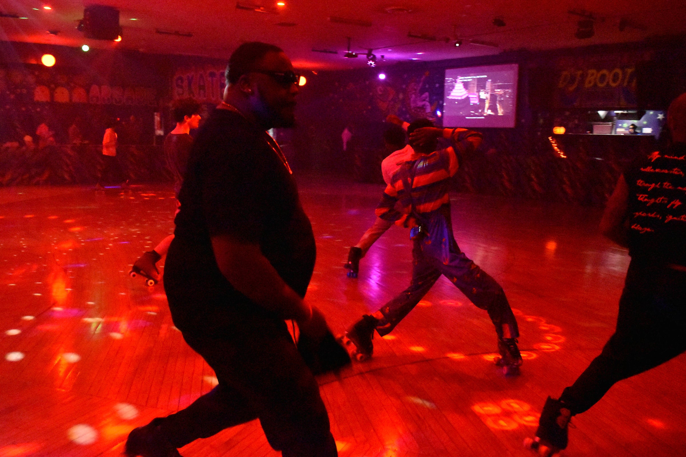 Adult Night 18+ | Rainbow Rink